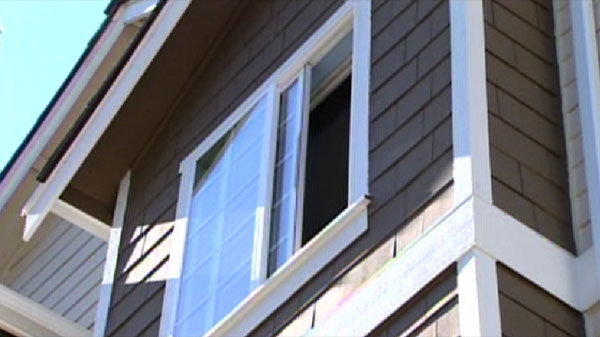 Toddler falls from third story window in Bothell | king5.com