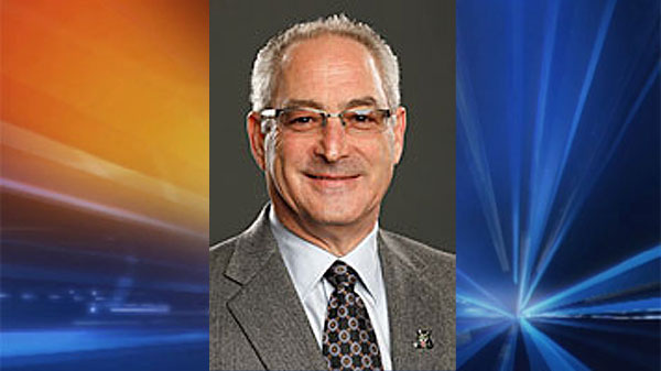 Chicago businessman speaks on Bellevue and NHL | king5.com