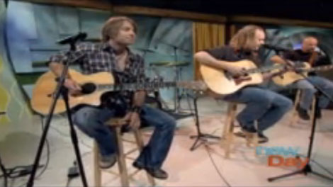 Windowpane Band Performance! | king5.com