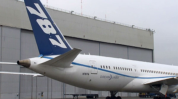 Boeing checking 787s for 'delamination' problem | king5.com