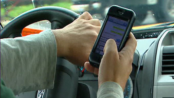 Washington may toughen texting while driving law | king5.com