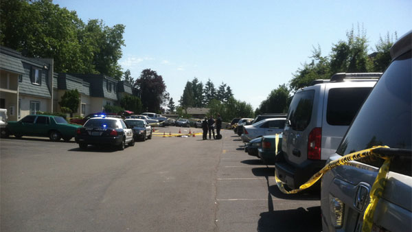 Kent Police searching for suspect in shooting of man | king5.com