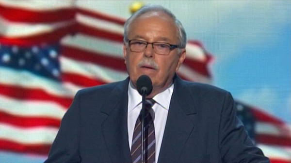 Costco co-founder supports Obama at Democratic Convention | king5.com