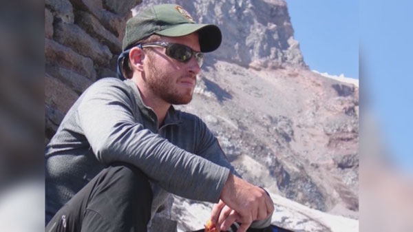 Memorial service for Mount Rainier ranger kllled in fall | king5.com