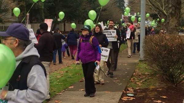 15 protesters arrested outside Factoria Walmart | king5.com