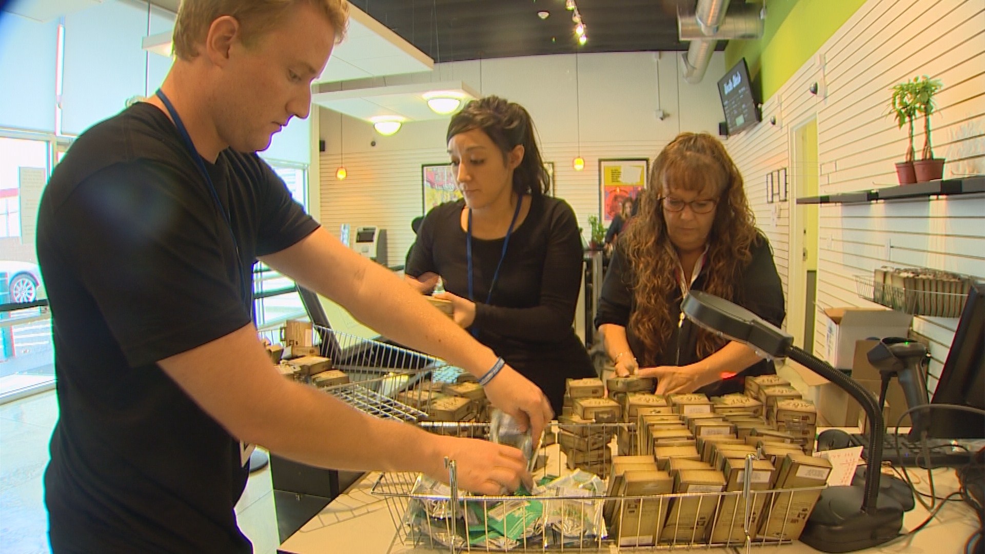Seattle's second pot shop opens on controversial corner | king5.com