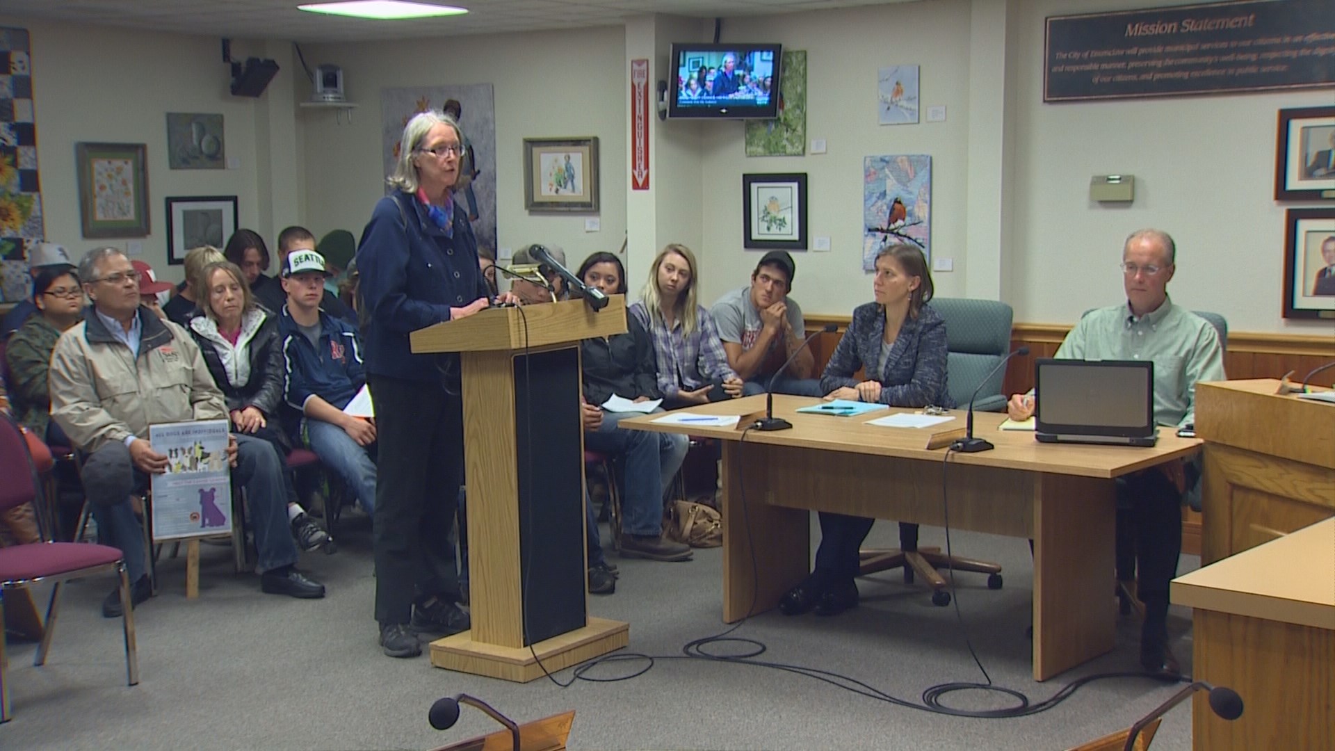 Enumclaw to keep pit bull ban in place | king5.com