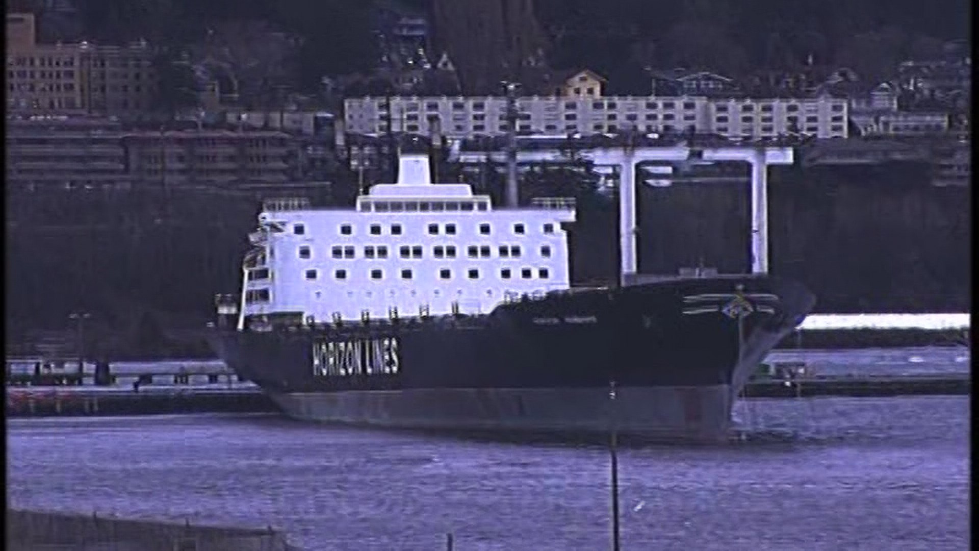 Cargo ship breaks from moorings during Bellingham wind storm | king5.com