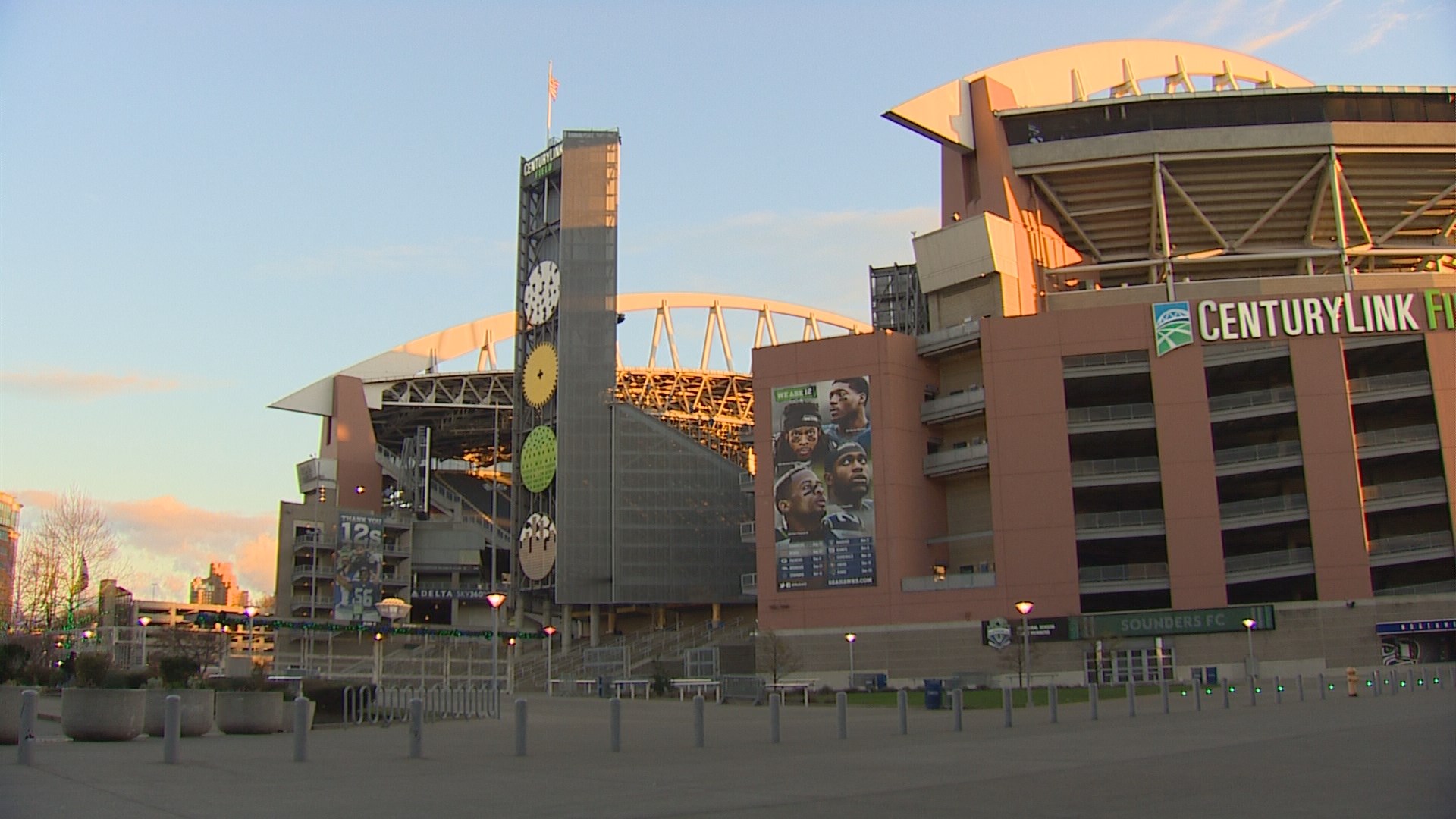 CenturyLink Field will open gates earlier after concert complaints ...