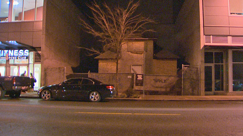 Edith Macefield's house may go up for auction | king5.com