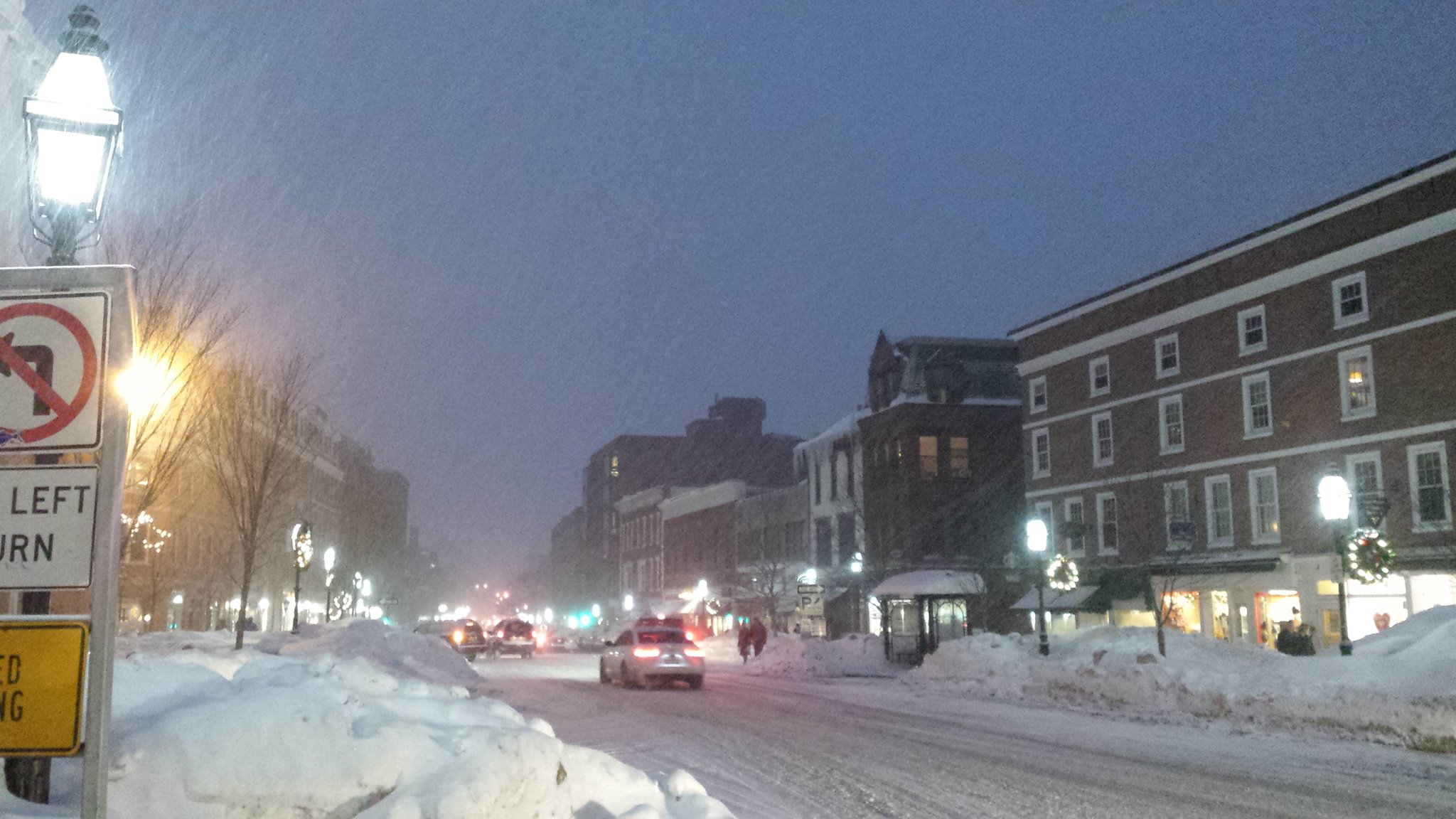 Bremerton natives in Maine as big snowstorm moves in | king5.com