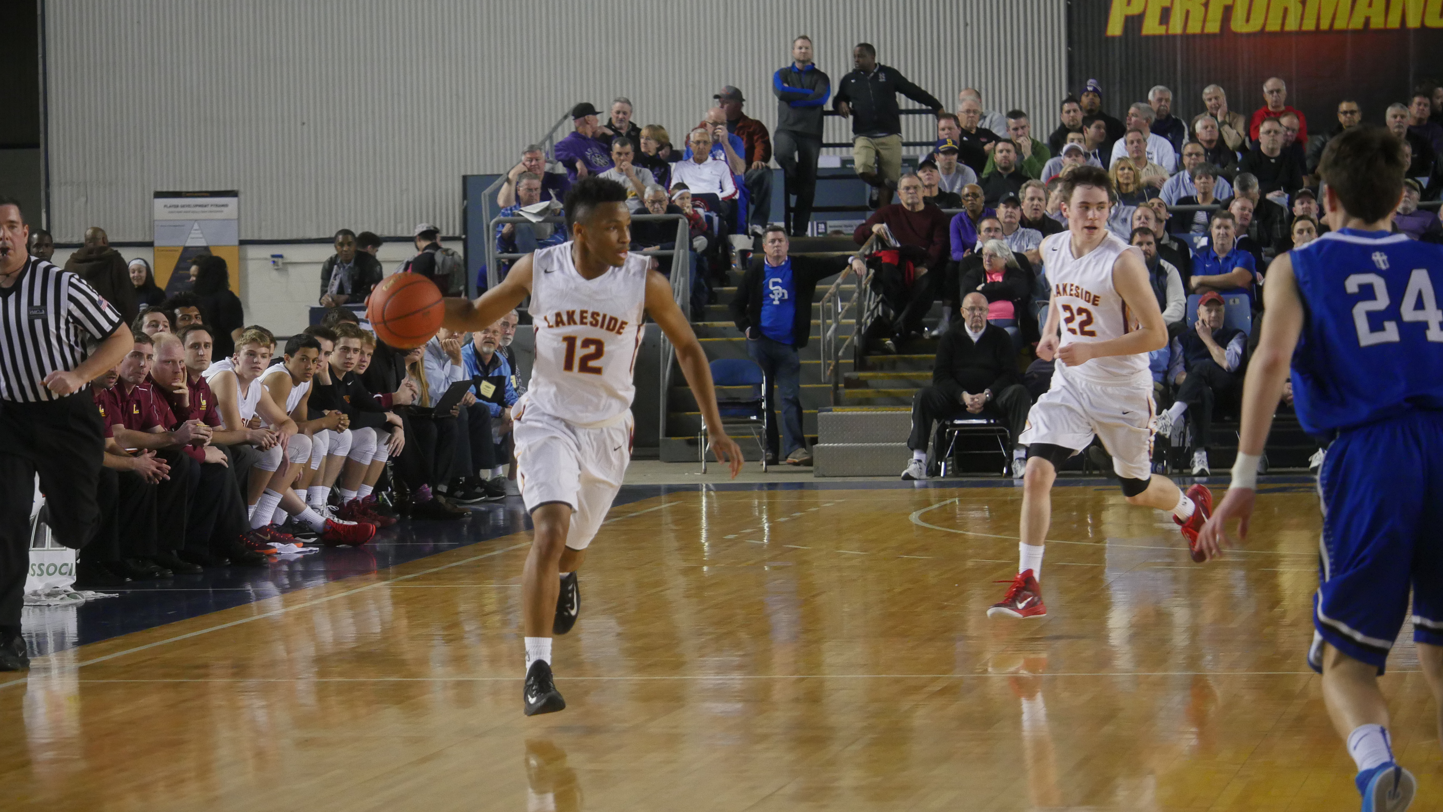 Lakeside's Isiah Brown breaks Metro career scoring record | king5.com