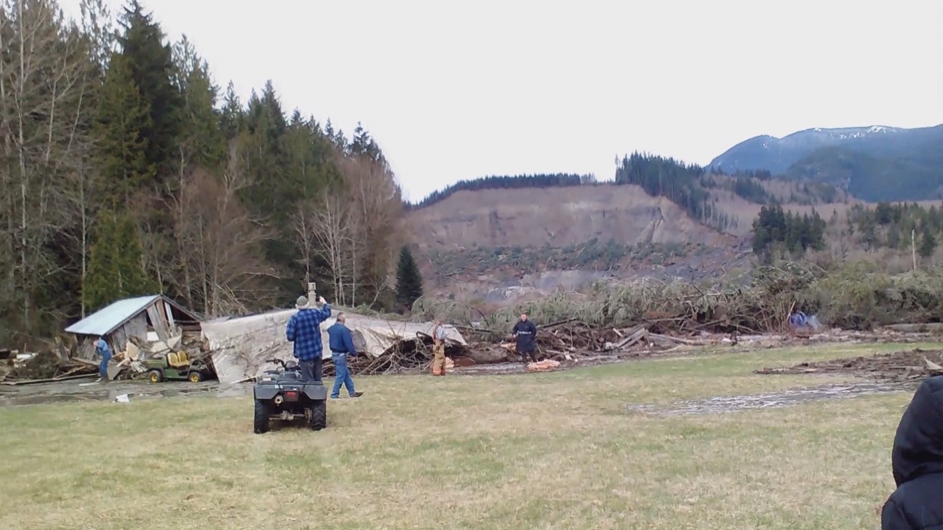 New video of Oso slide aftermath shows saturated hillside | king5.com