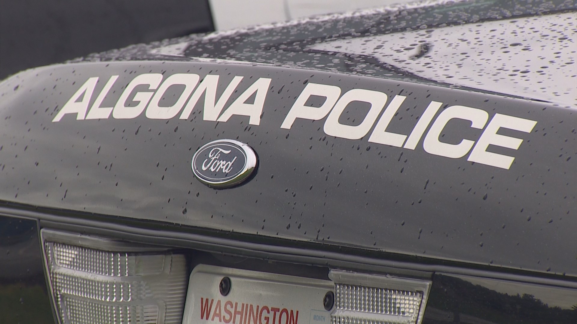 Algona interim police chief arrested in theft | king5.com