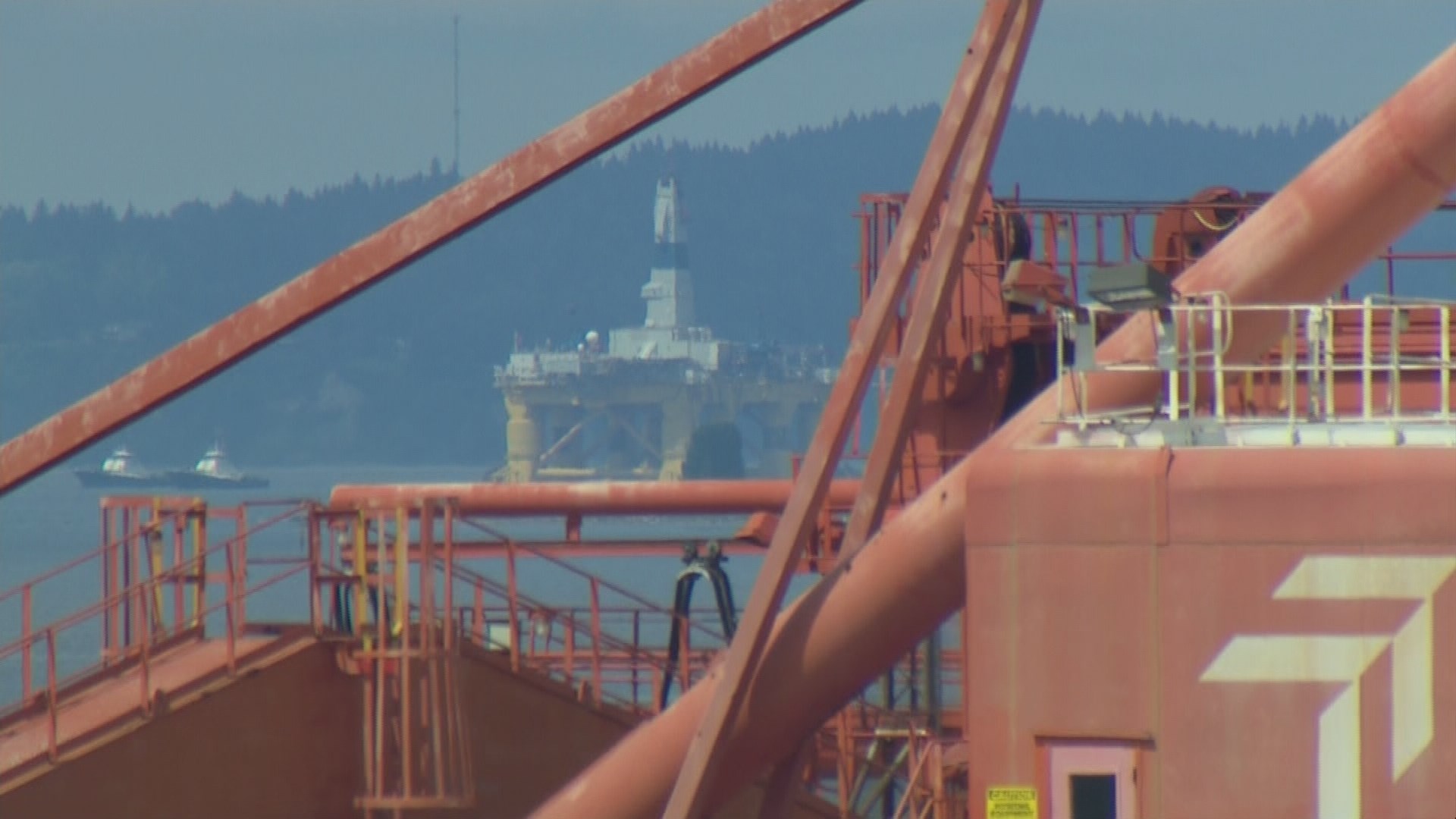 Shell oil rig docks in Seattle | king5.com