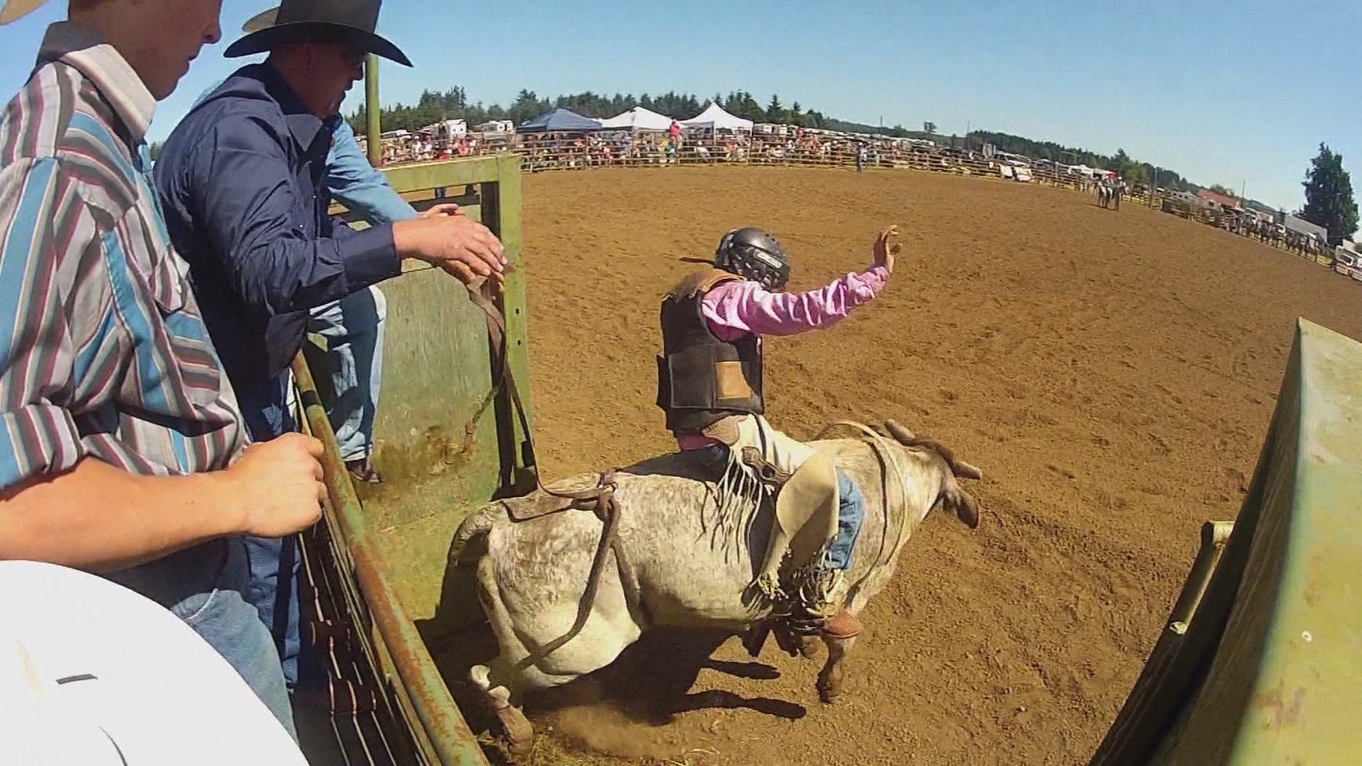 Bull riding is kid's stuff for this 13 year old | king5.com