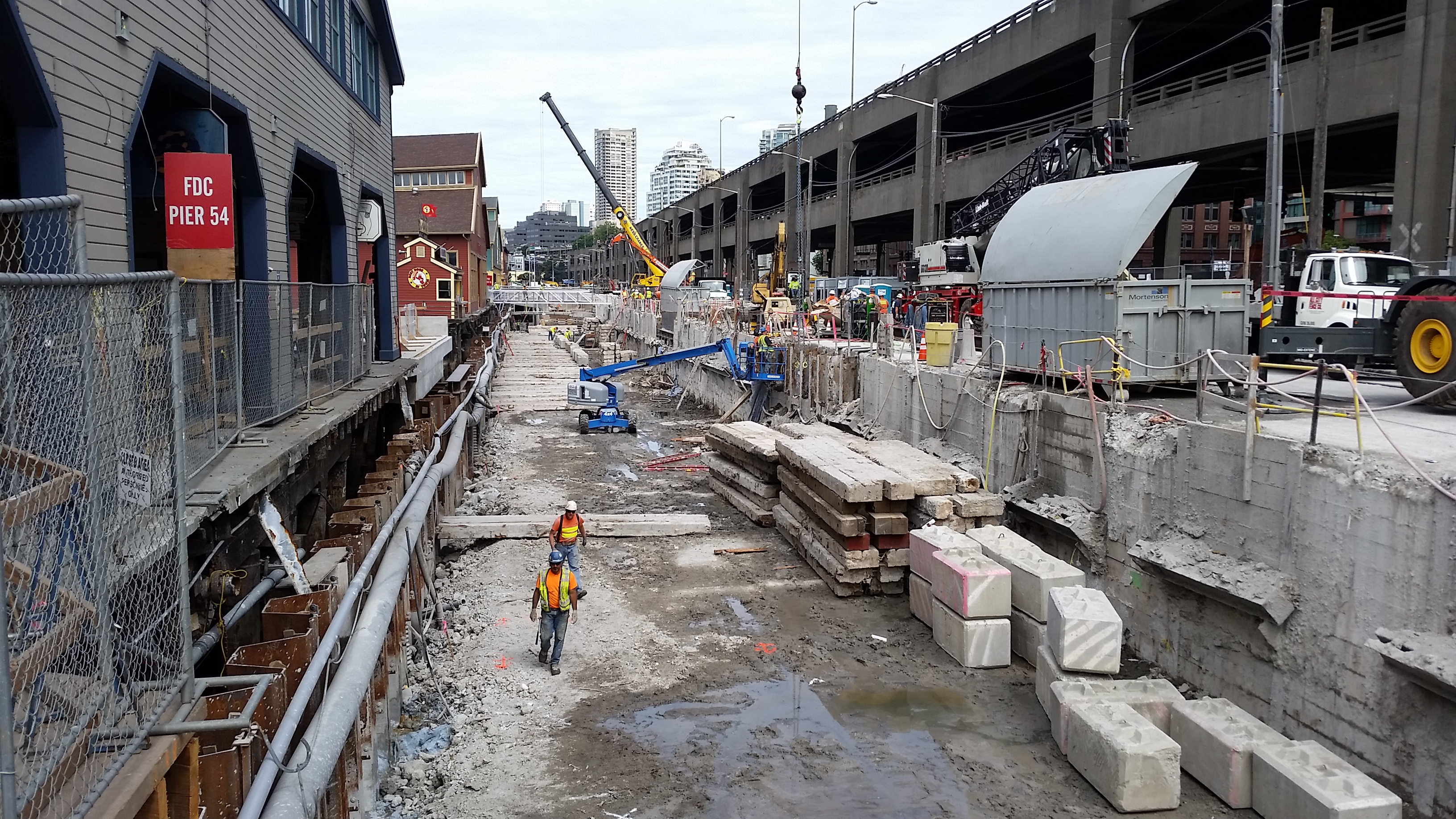 Seattle waterfront businesses to reopen July 1 | king5.com