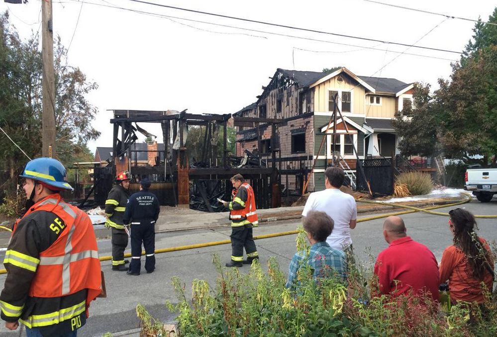 Three homes catch fire in Seattle | king5.com