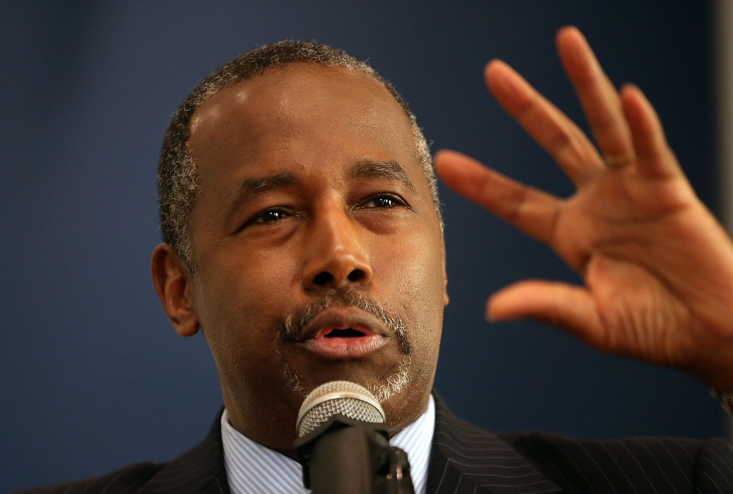 Ben Carson rakes in $9 million over the summer | king5.com