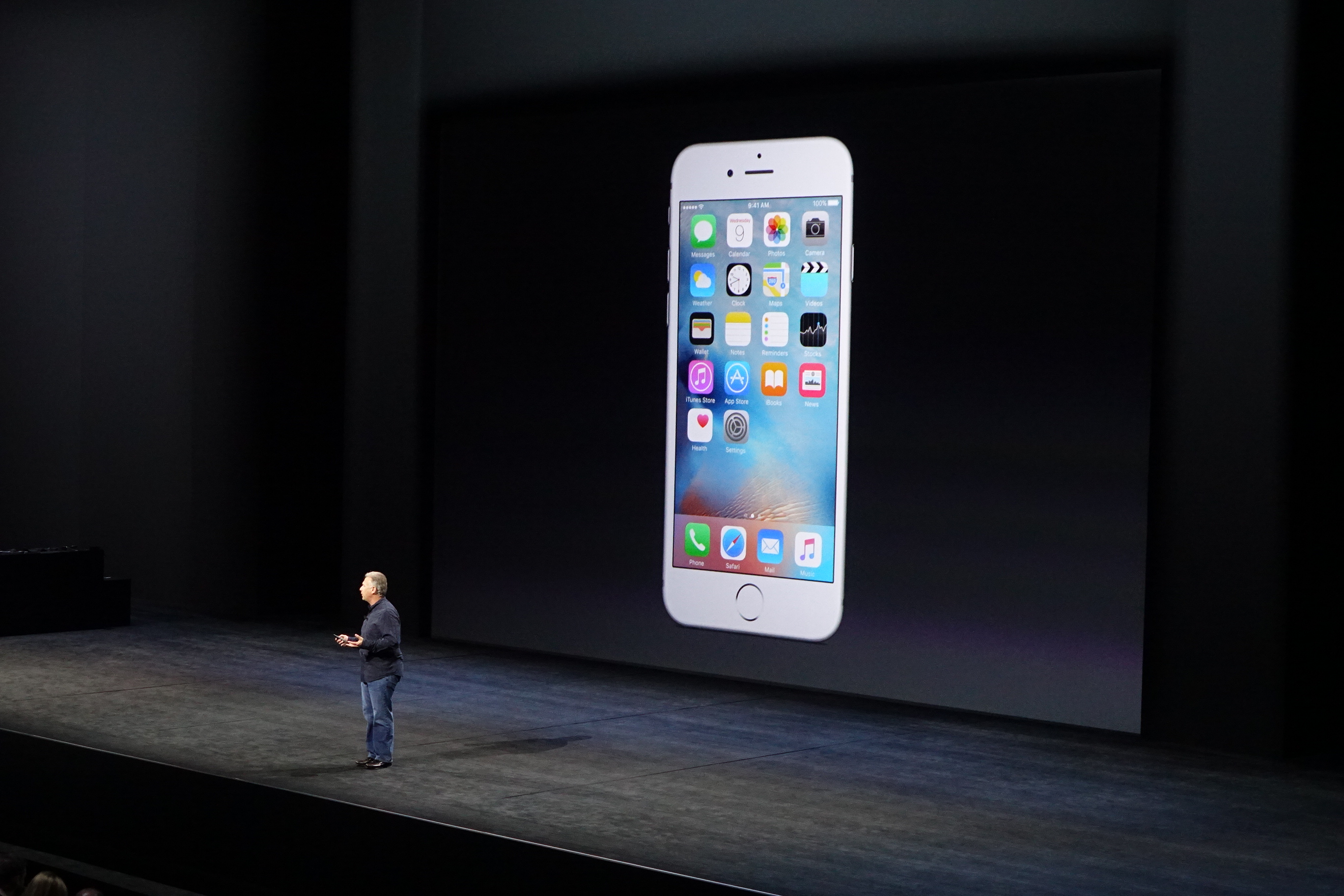 A look at Apple's new products, product updates | king5.com