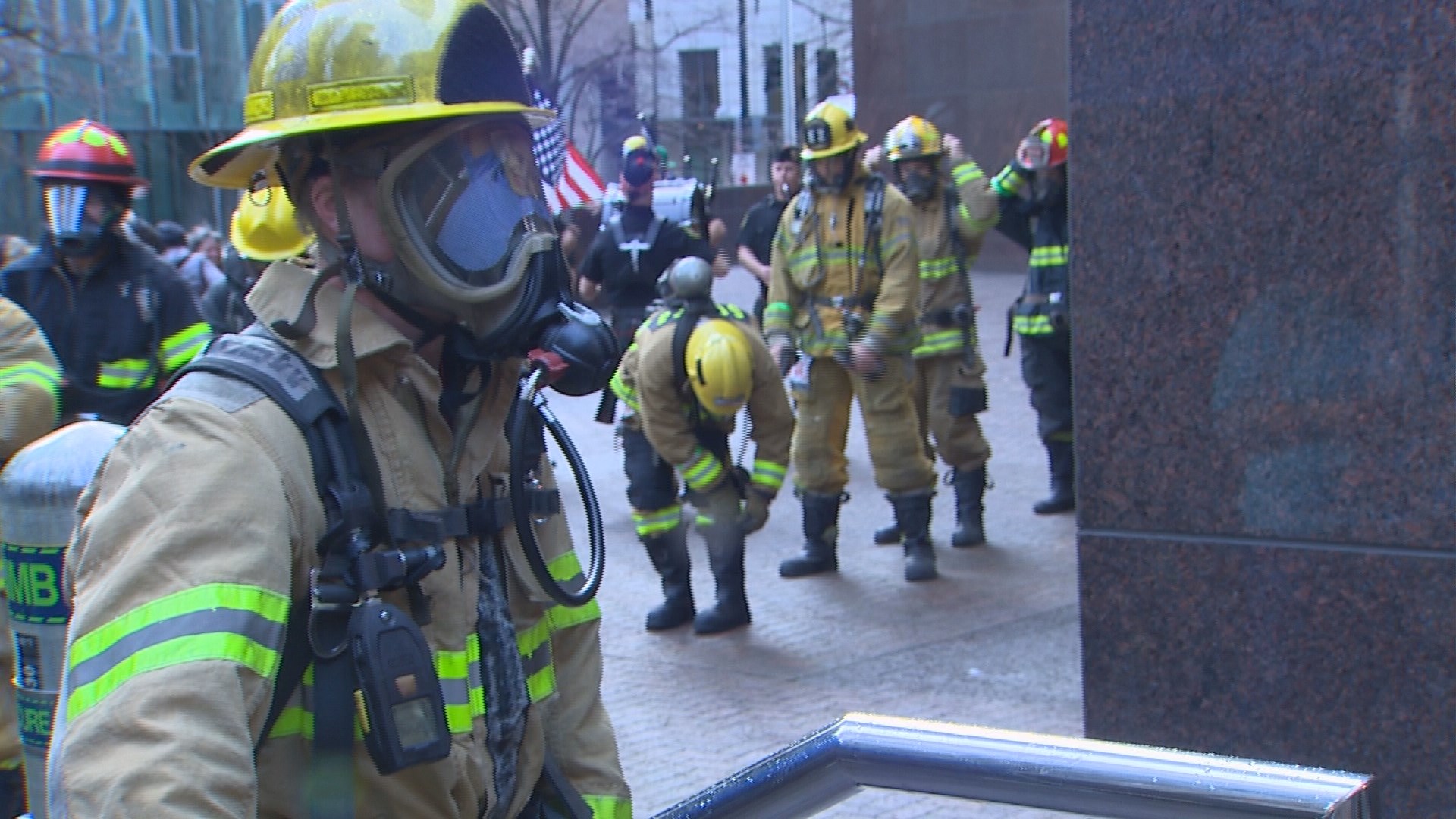 1,900 firefighters participate in Seattle stair climb | king5.com