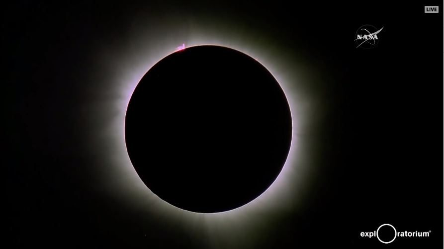 Solar eclipse sweeps across Asia, Pacific Ocean | king5.com