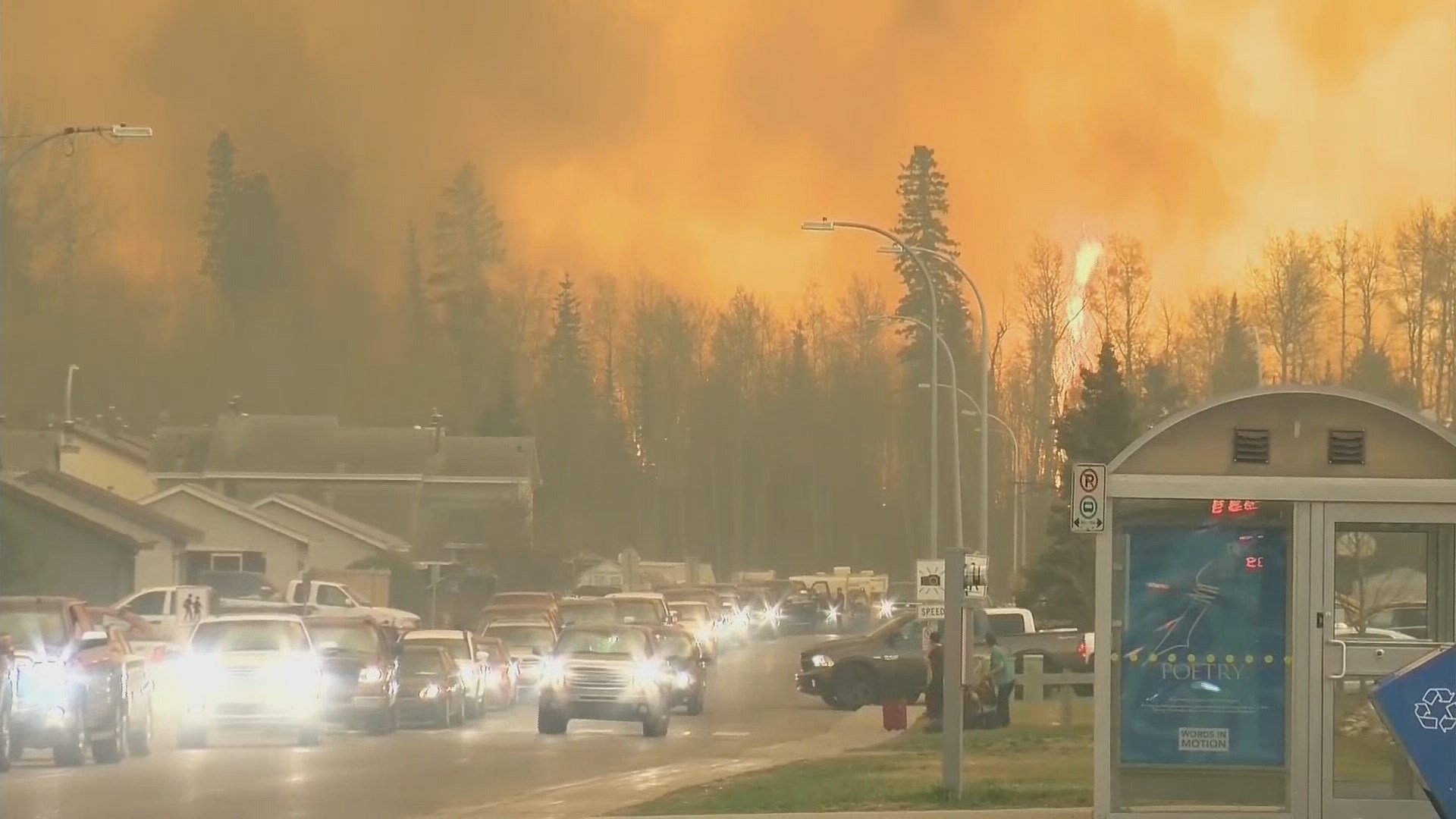 Tacoma couple flees Fort McMurray fire | king5.com