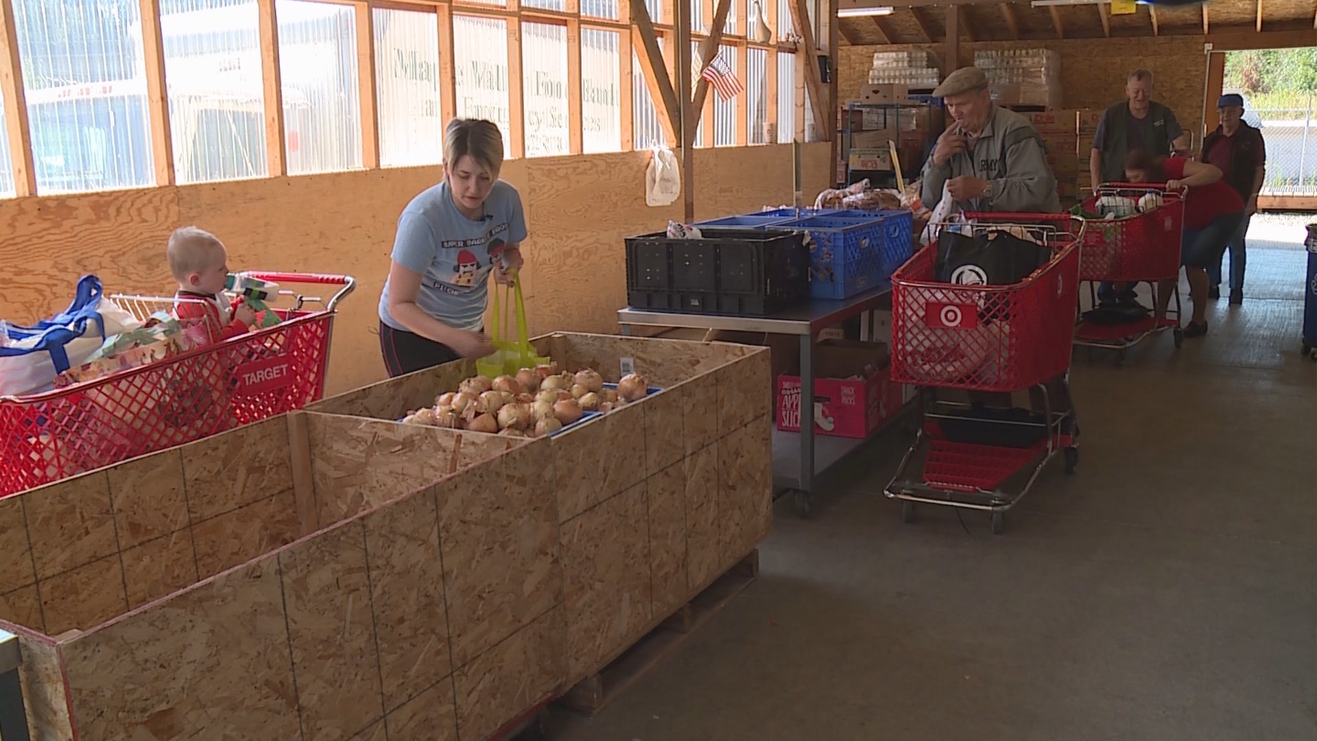 Golf course converted to food bank farm | king5.com