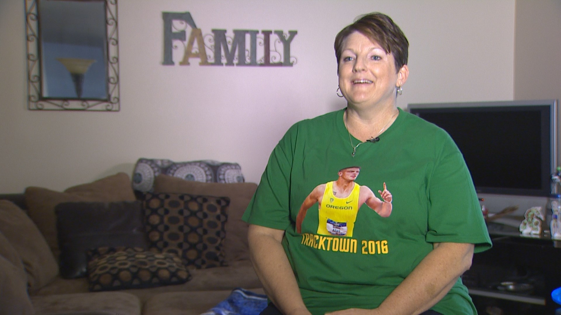 Devon Allen's mom hopes to see her son compete in Rio | kgw.com