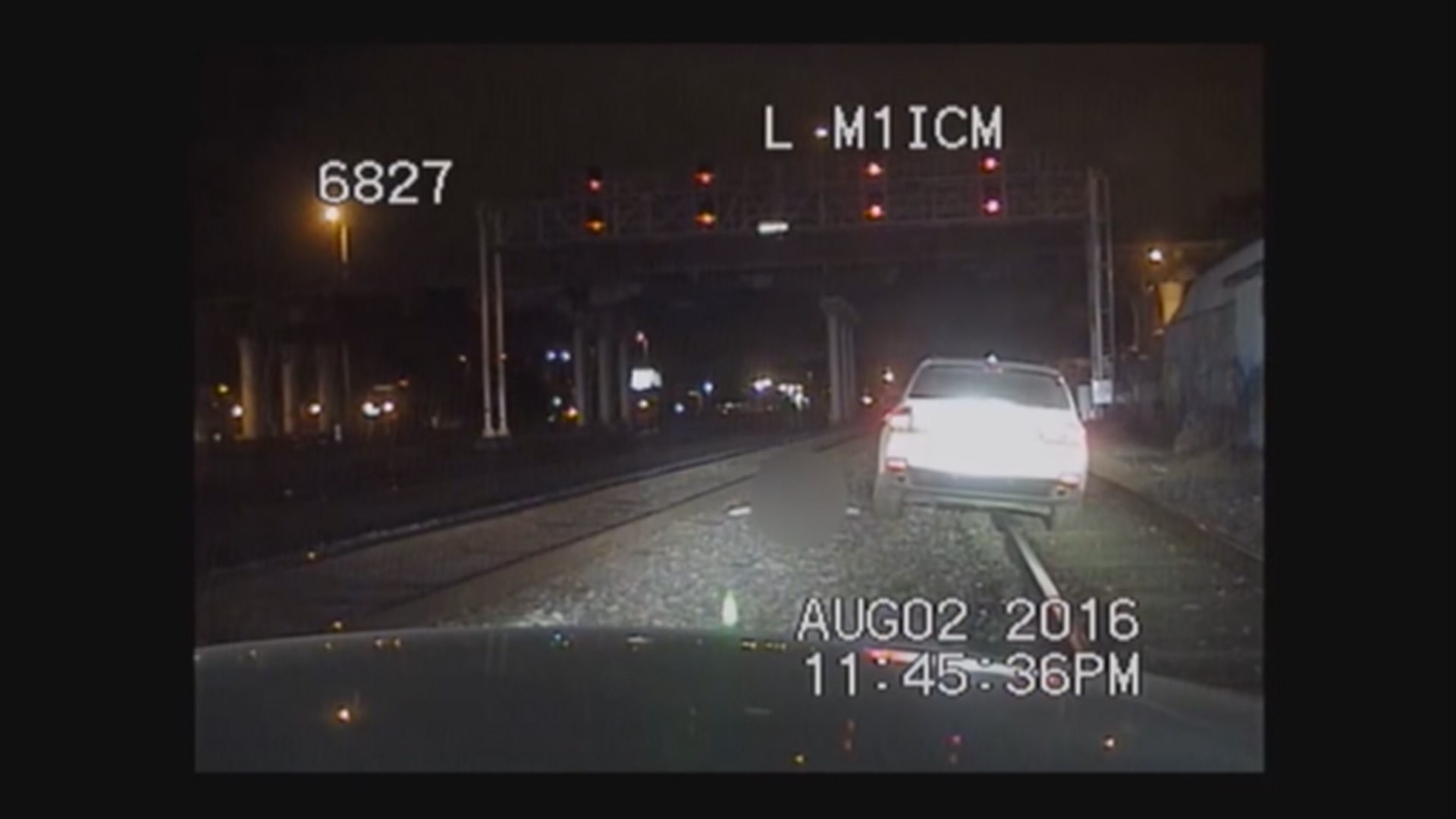 Seattle Police chase ends on Georgetown train tracks | king5.com