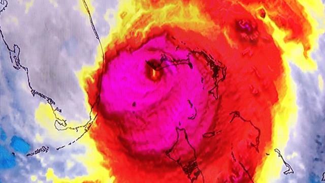 Hurricane Matthew: Radar captures sinister skull, sneering dinosaur ...