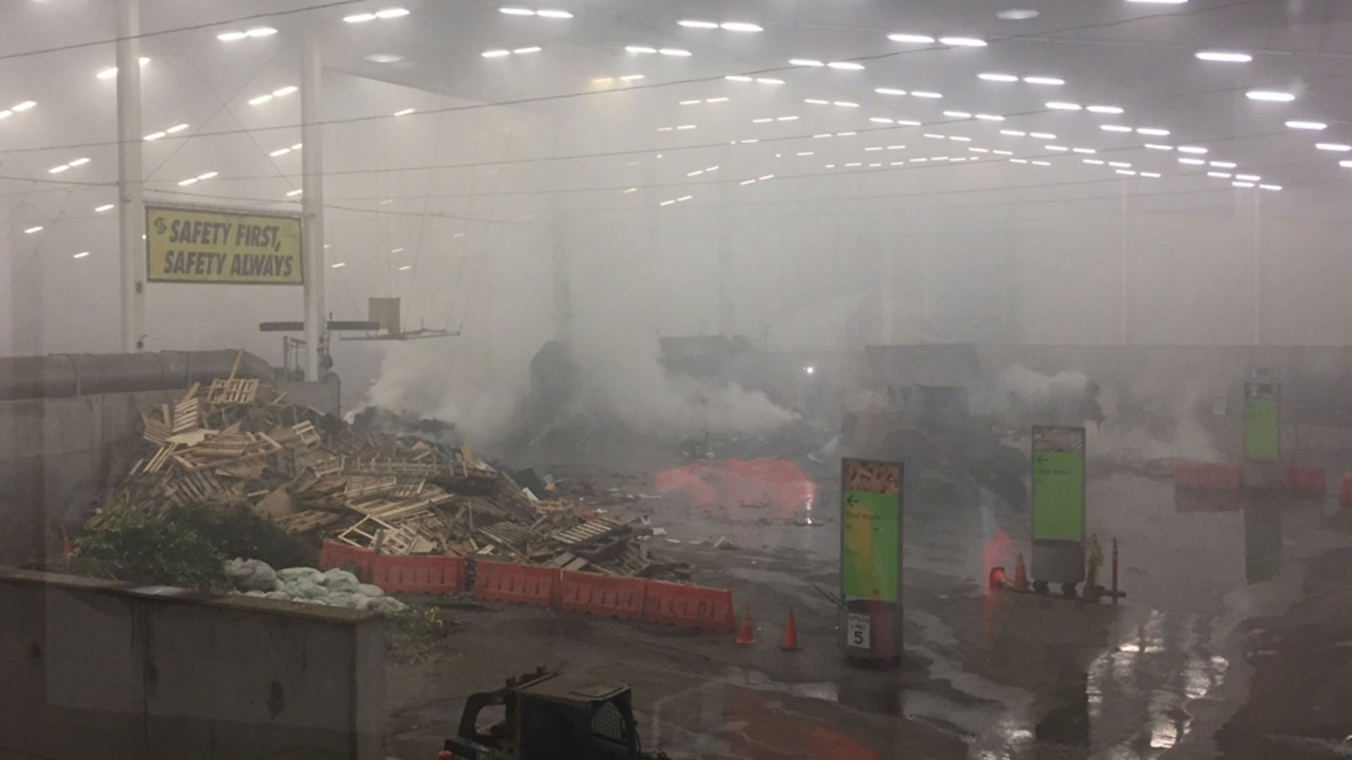 Fire shuts down Seattle south transfer station | king5.com