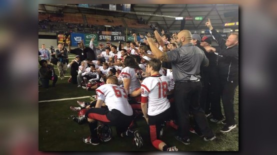 Archbishop Murphy football team wins 2A state championship | king5.com