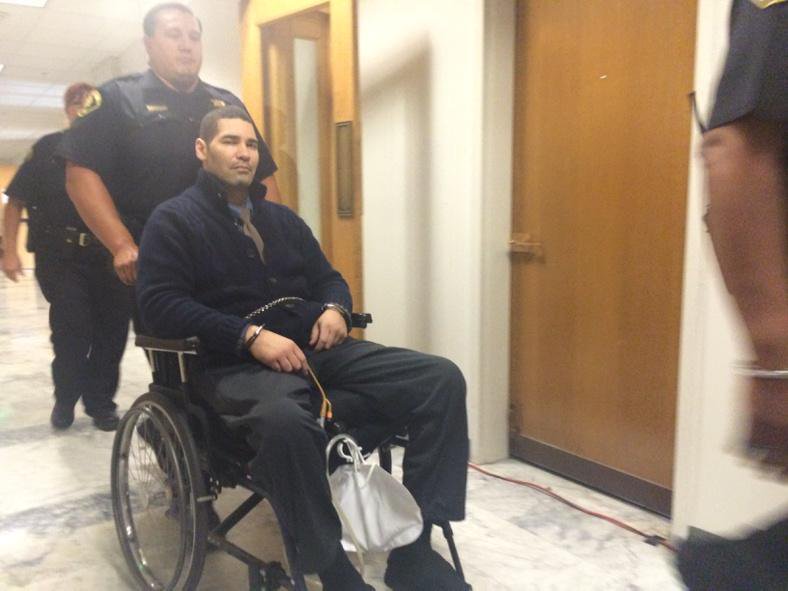 Christopher Monfort, who killed Seattle officer, dies in prison | king5.com