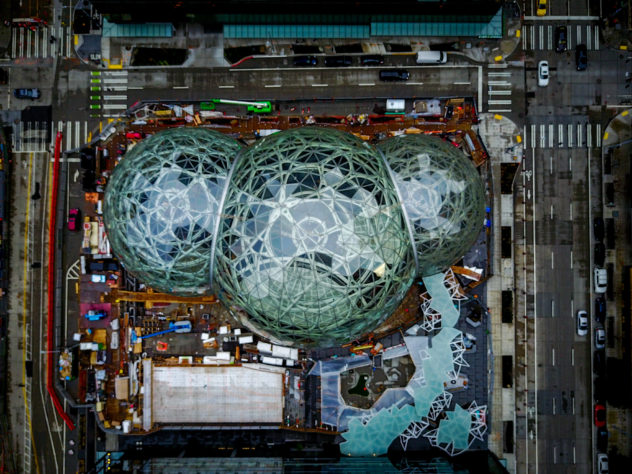 GeekWire: Dramatic new video of Amazon Spheres by drone | king5.com