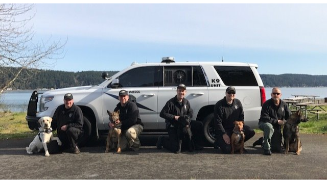 Washington State Patrol welcomes new K9 teams | king5.com