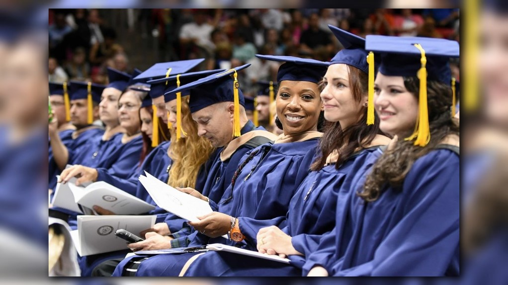 WGU Washington set to mark 2017 commencement with largest graduating ...