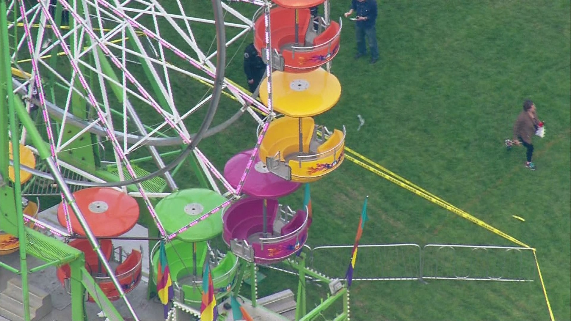 2 Women, Boy Hurt After Falling From Ferris Wheel | wfmynews2.com