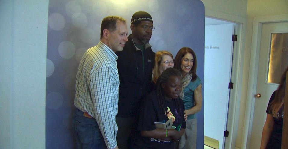 Events, app connect Seattle's homeless with people willing to help ...