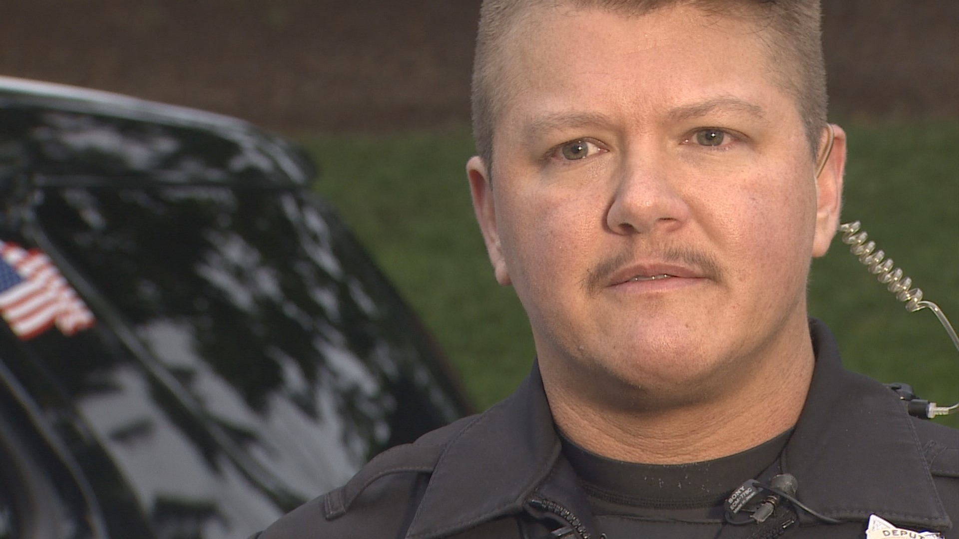 Transgender King County deputy recognized for #Pride30 | king5.com