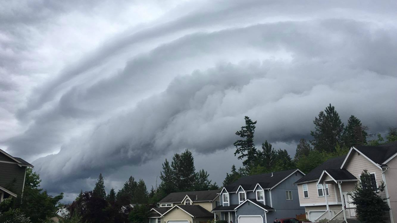 Thunderstorms dump hail, lightning to western Washington | king5.com