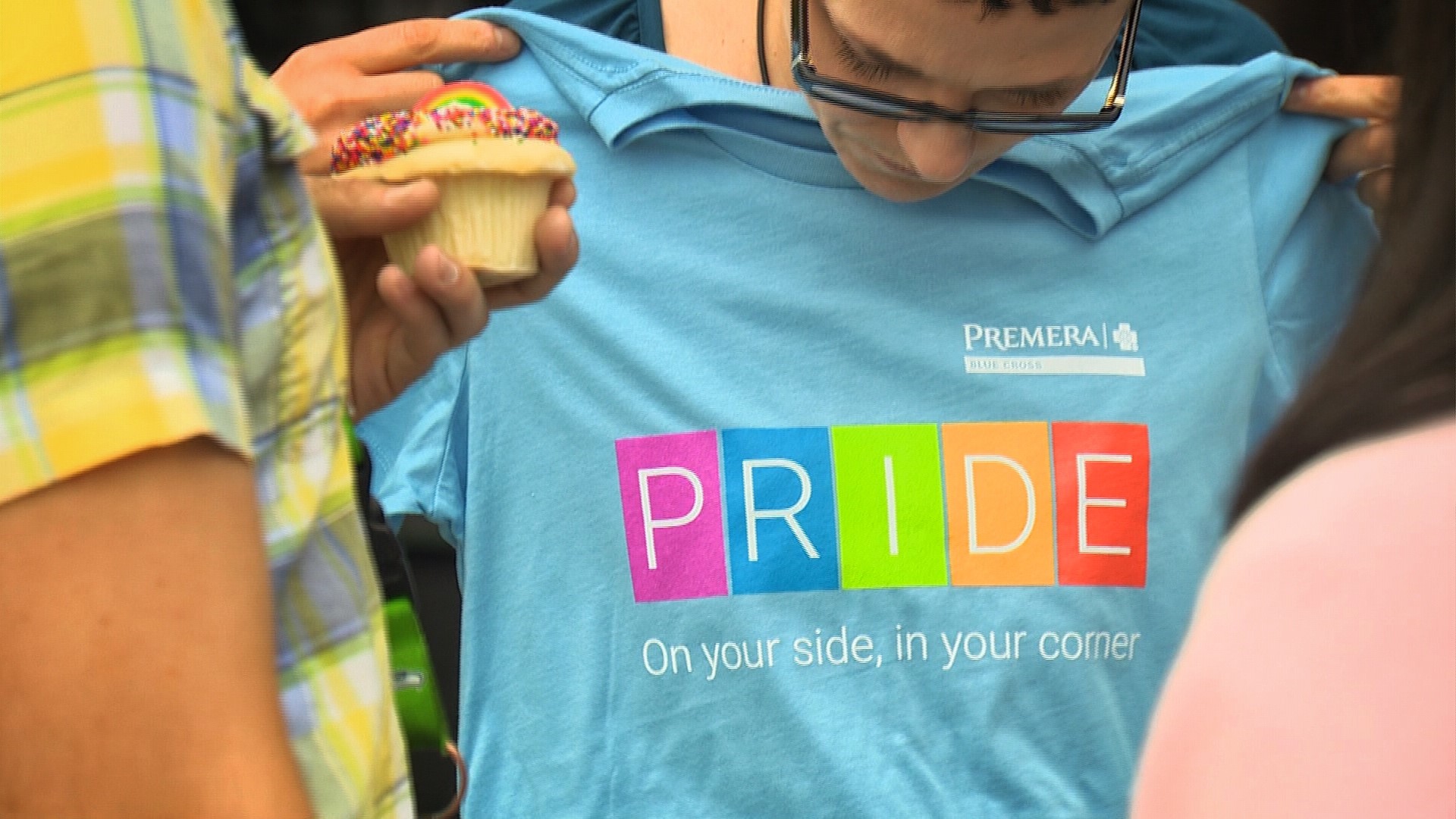 Groups rally to show support for Pride Parade | king5.com