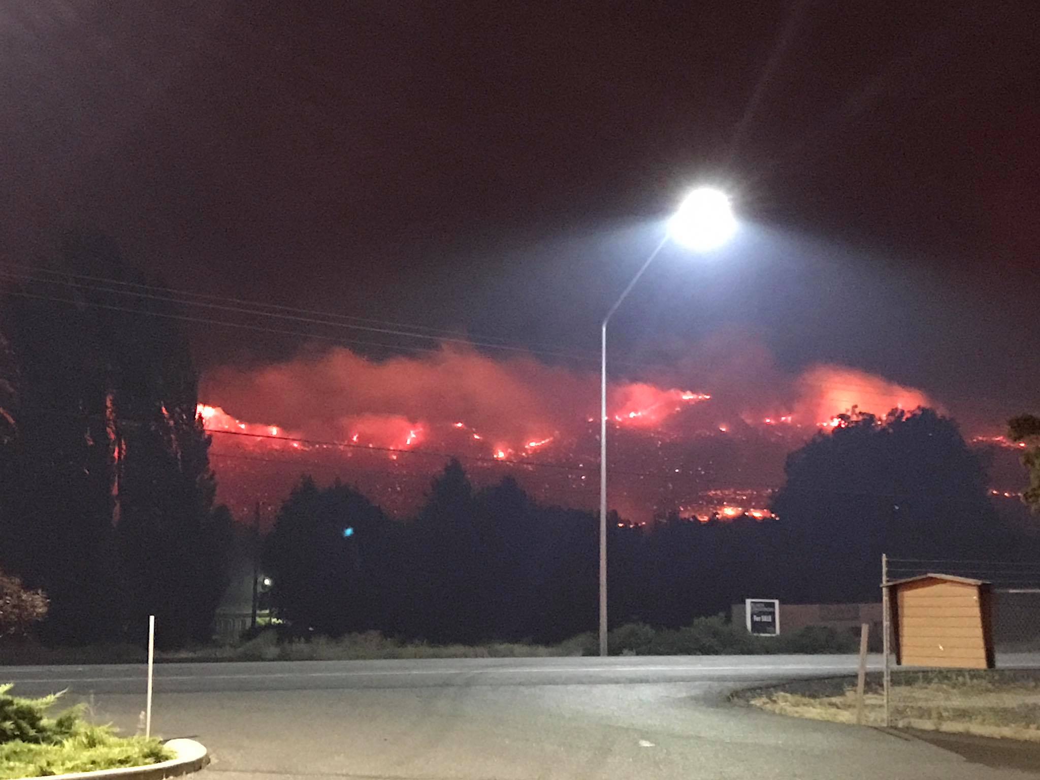 Wildfire prompts Level 2 evacuation notice in Naches | king5.com