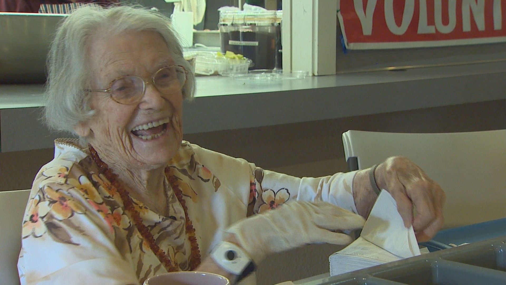 Beloved volunteer 'retiring' at age of 99 | king5.com