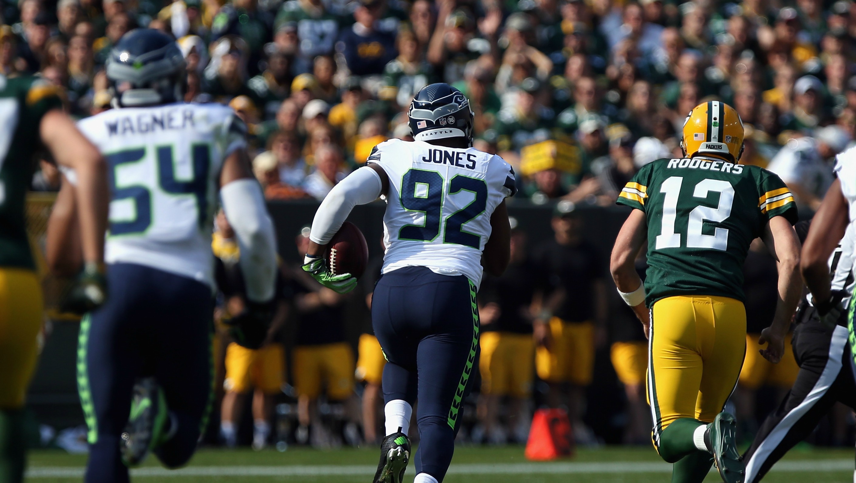 Rookie Nazair Jones continues 'taking strides' after strong showing in ...