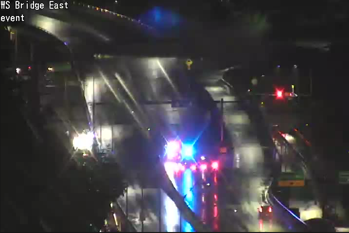 3-car crash blocks West Seattle Bridge | king5.com