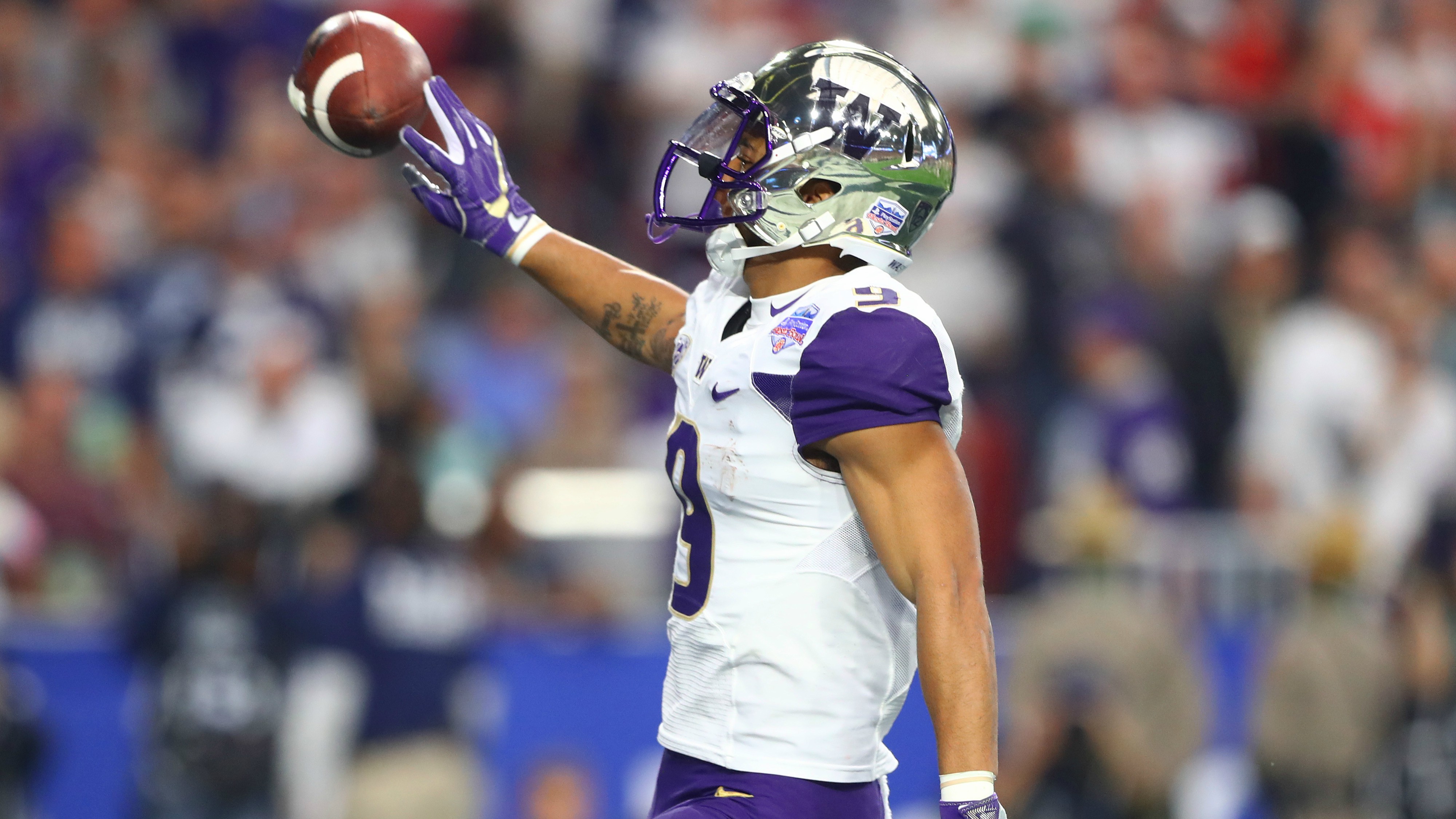 RB Myles Gaskin returning to Washington for senior season | king5.com