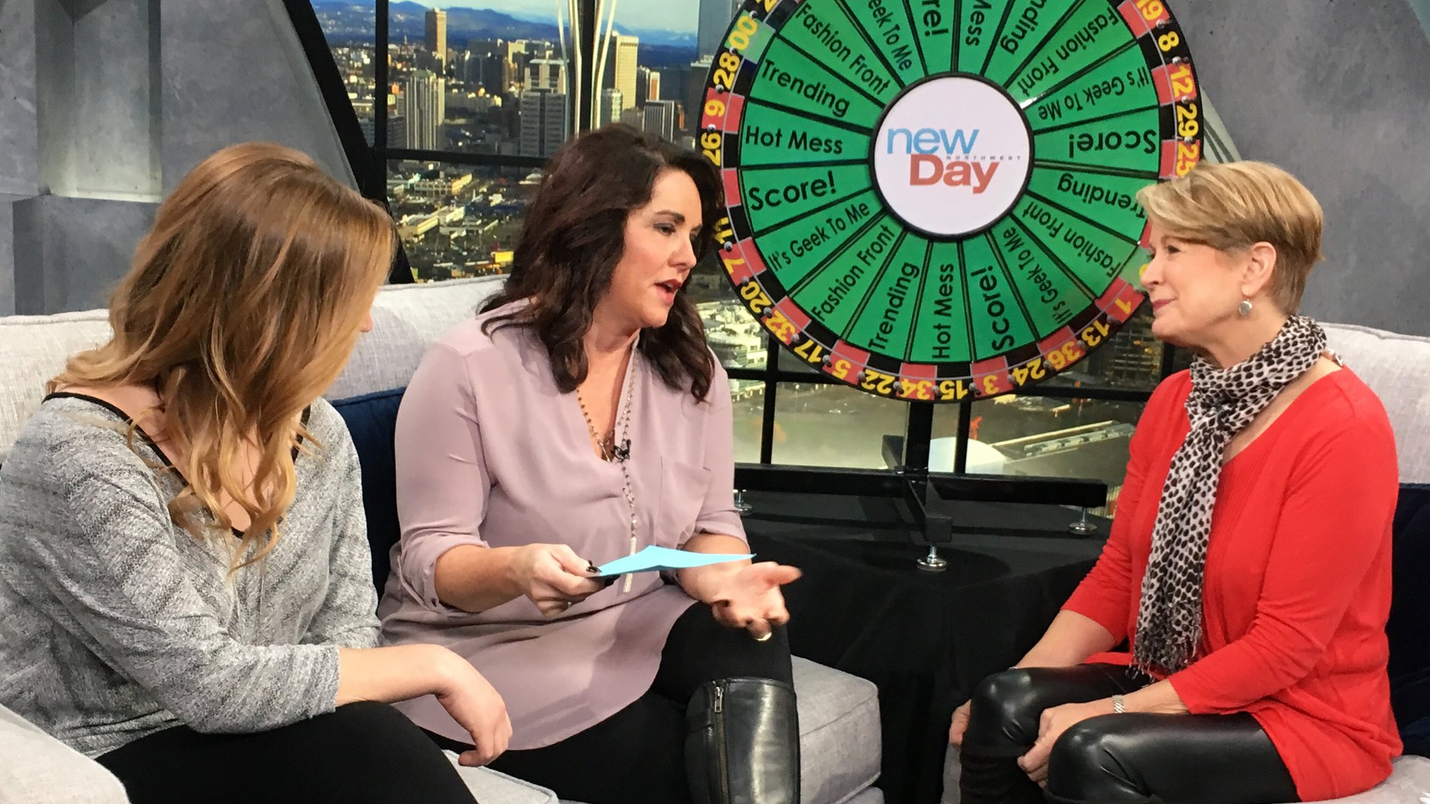 Hot Topics with Jackie Cunningham and Taryn Daly | king5.com