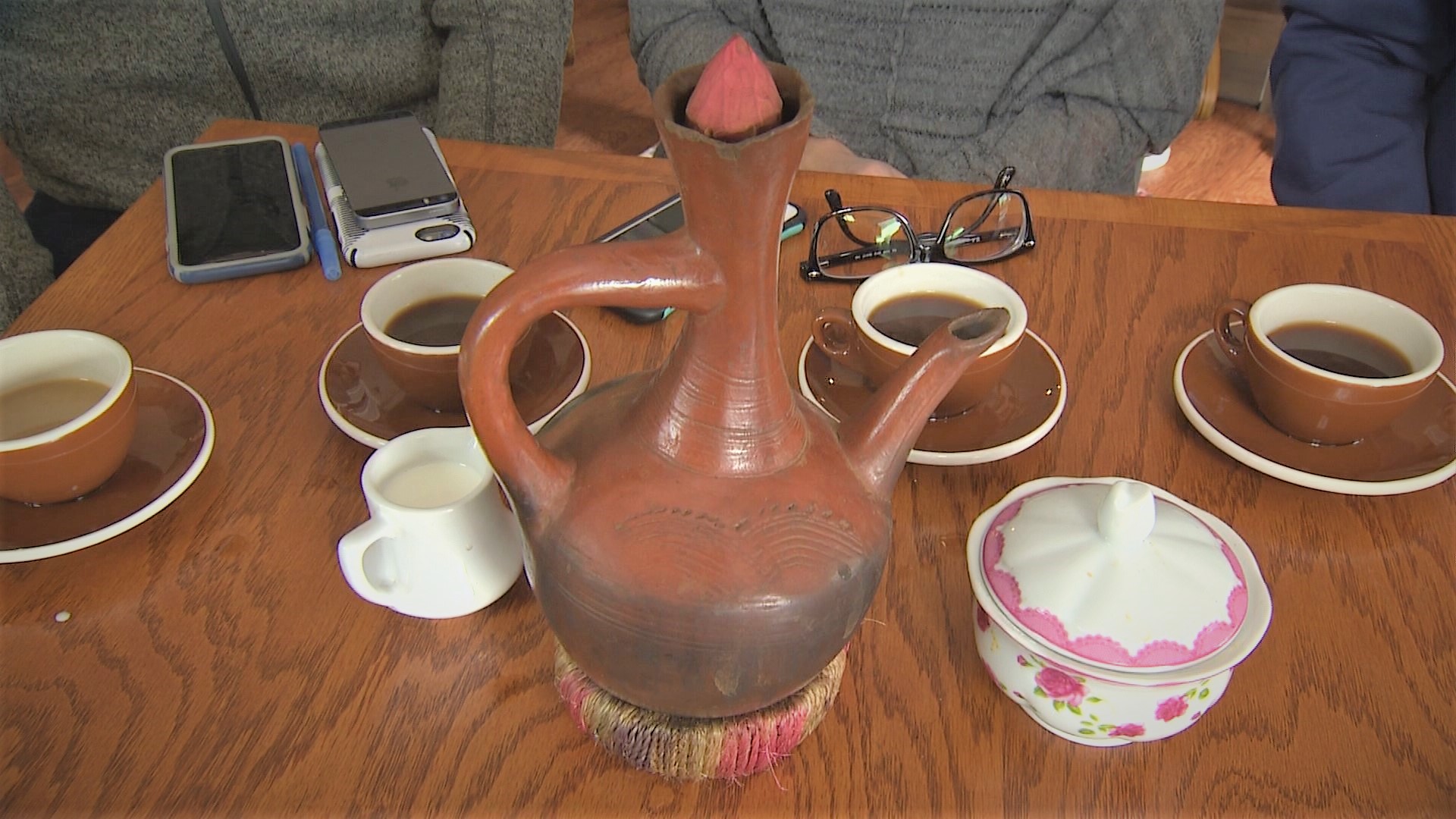 Experience Ethiopian jabena coffee at Cafe Avole | king5.com